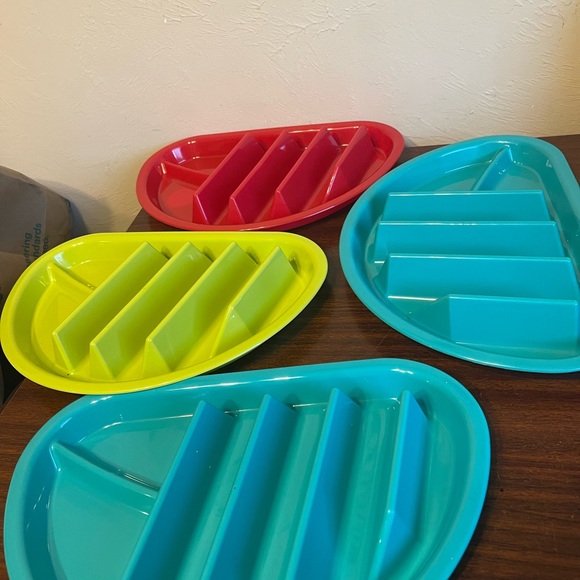 Parini | Dining | 4 Pc Fiesta Plates Set | Poshmark